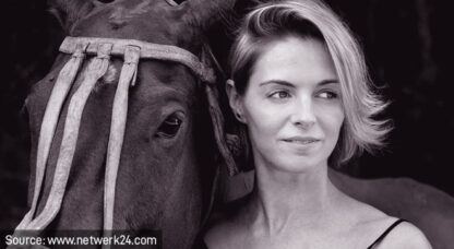 #BerdineOdendaal – Moonstone Information Refinery